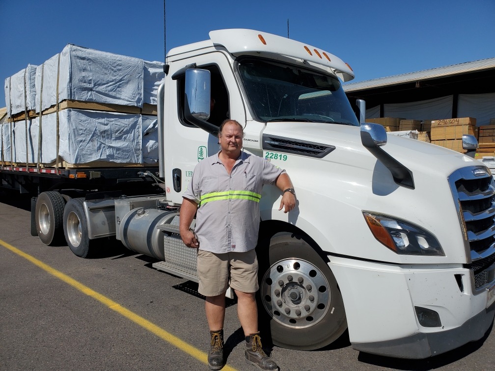 Fifty Drivers@50: Johnny “Leon” James | Hub Group